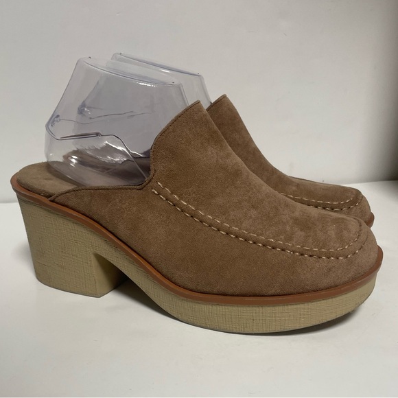 Pierre Dumas | Shoes | Pierre Dumas Clue 2 Suede Taupe Platform Clog ...